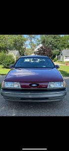 Timeless Beauty: Used 1989 Ford Taurus GL for Sale