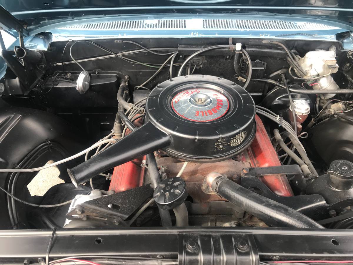 Classic Excellence: 1963 Oldsmobile Dynamic 88 for Sale!